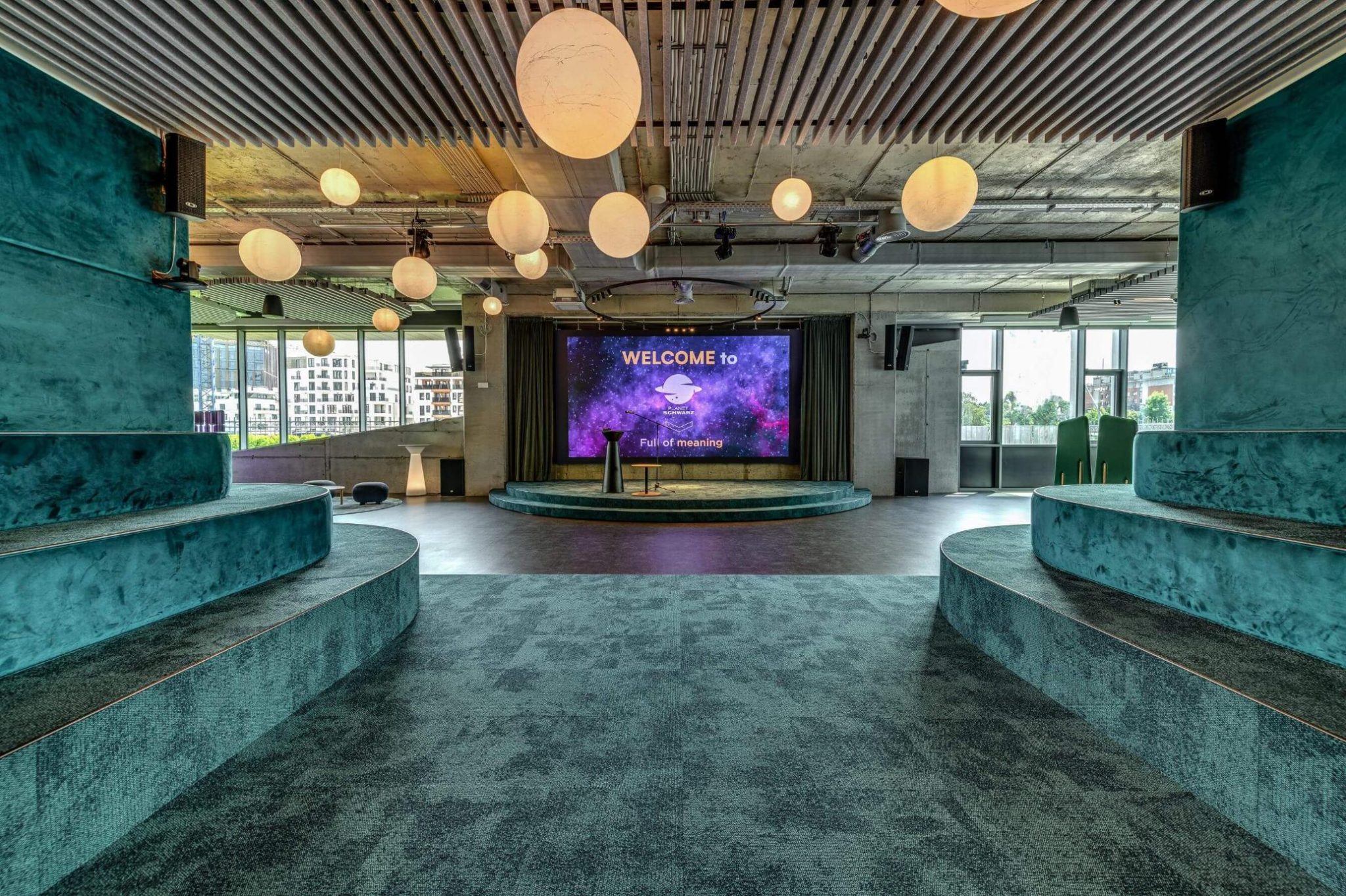 Галерия - Planet Schwarz