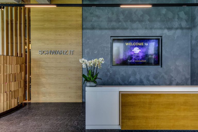 Home - Planet Schwarz