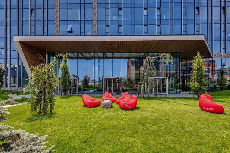 Contact Us - Planet Schwarz